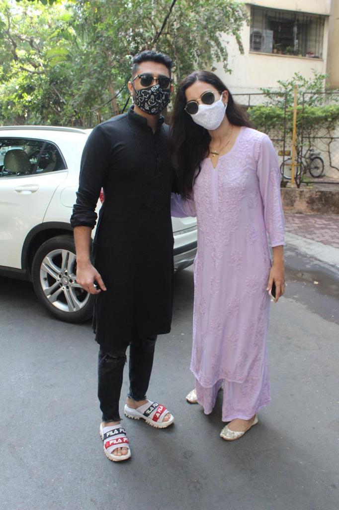 Gauhar Khan zaid darbar celebrating her first Ramadan post marriage ...