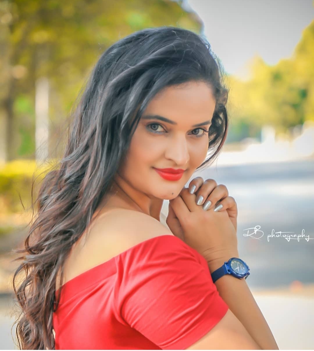 Shanthi S Gowda Photos: Find Latest HD Images, Pictures, Stills & Pics ...