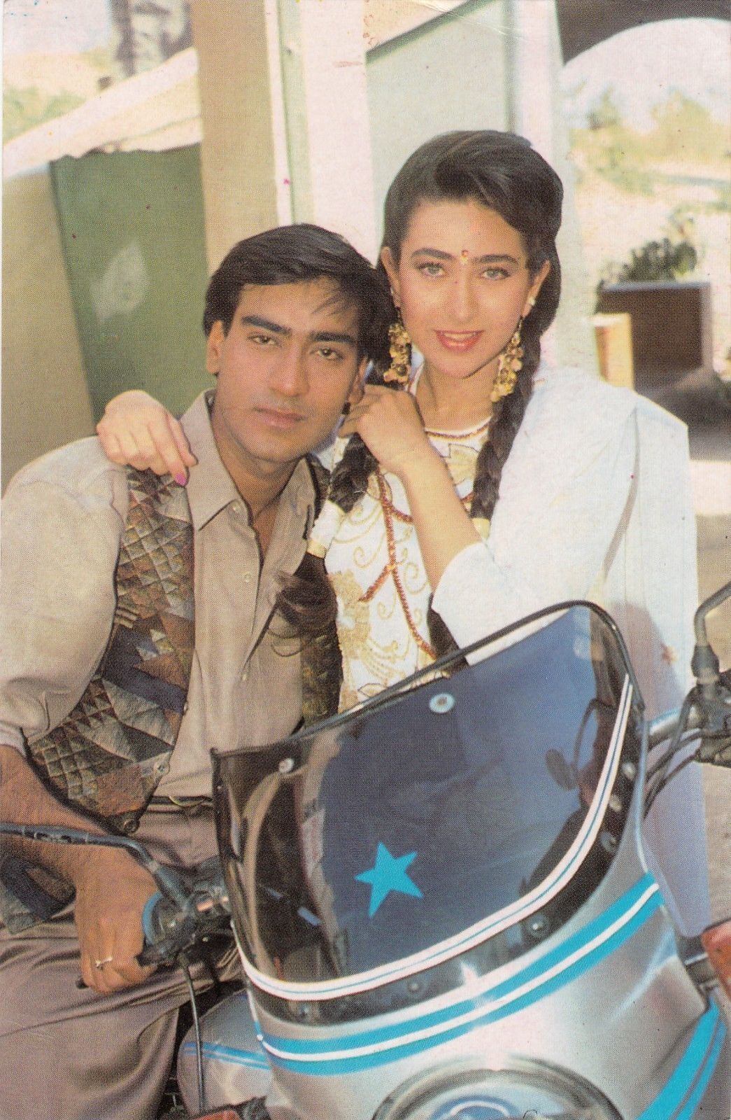 अजय देवगन की Rare अनदेखी तस्वीरें आयी सामने, पहचान पाना मुश्किल