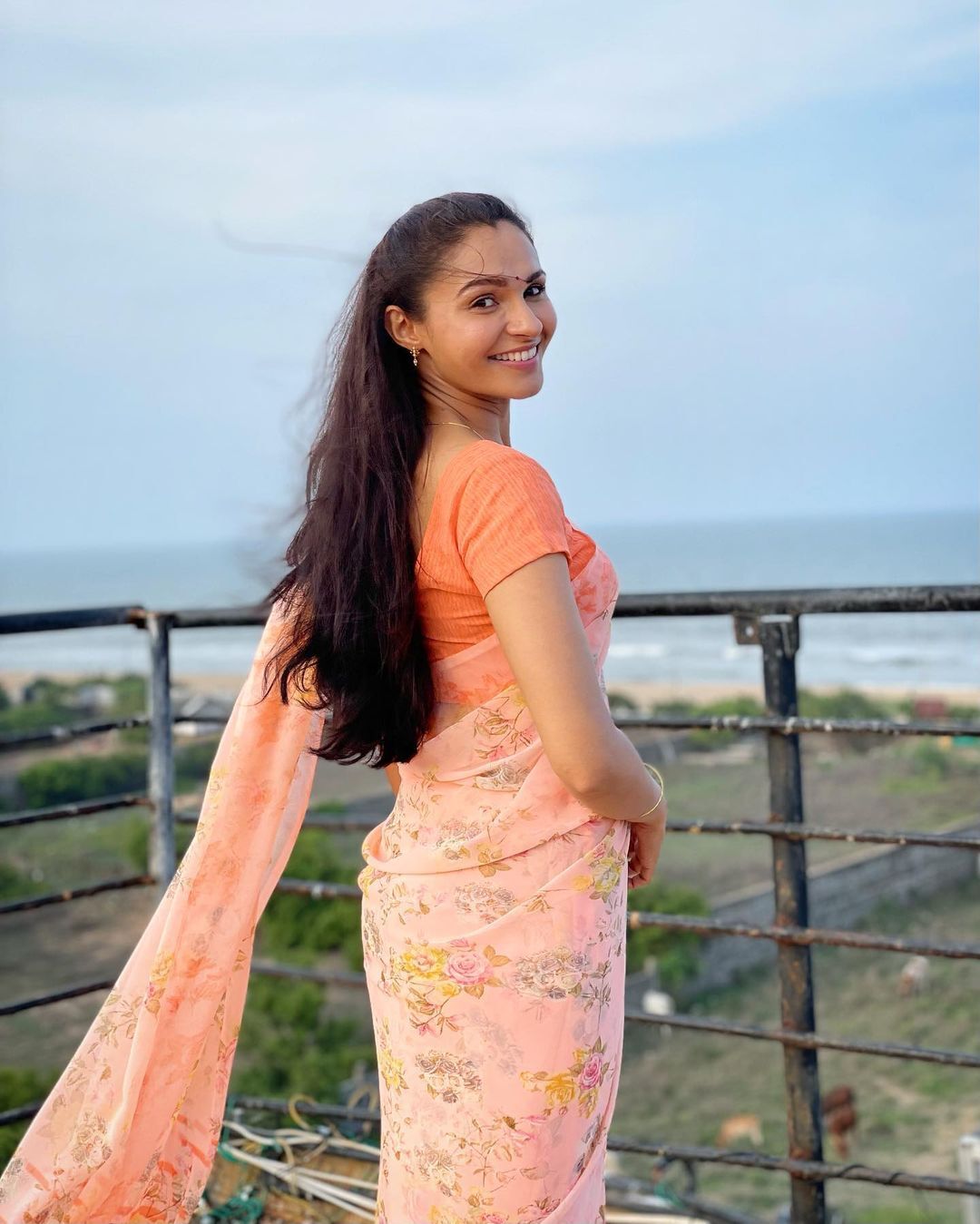ப்பா.. அப்பவே அவ்ளோ அழகு.. குழந்தை முதல் குமரி வரை.. ஆண்ட்ரியாவின் ...