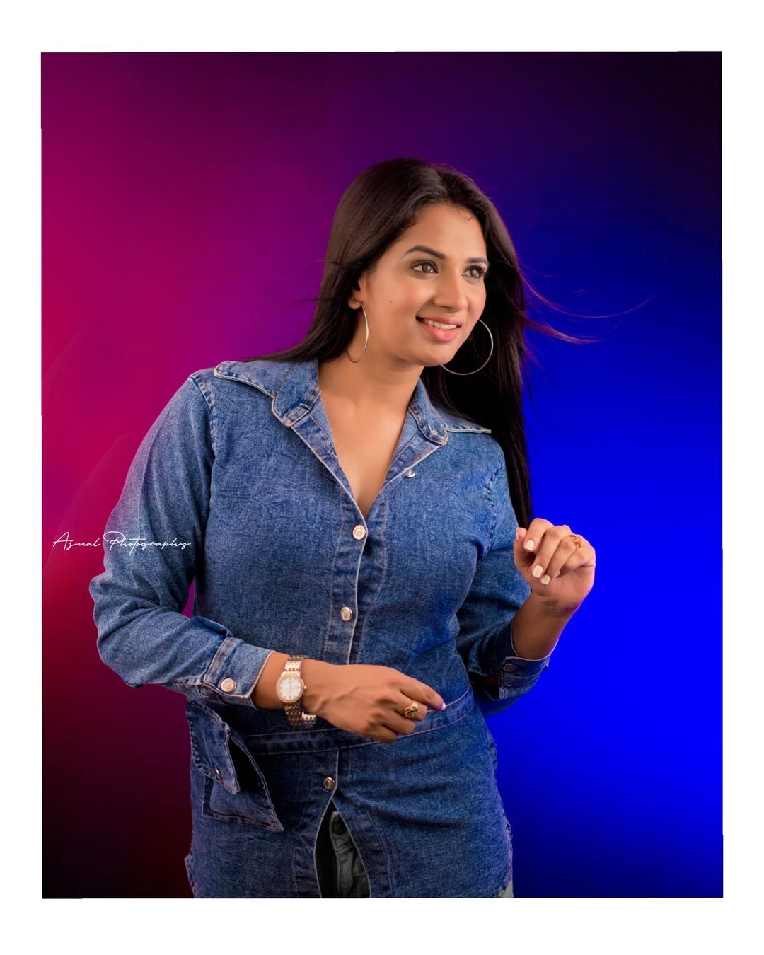 സീരിയലിലെ വില്ലത്തി, സോഷ്യല്‍ മീഡിയയിലെ താരം; ഹോട്ട് ലുക്കില്‍ വേദിക ...