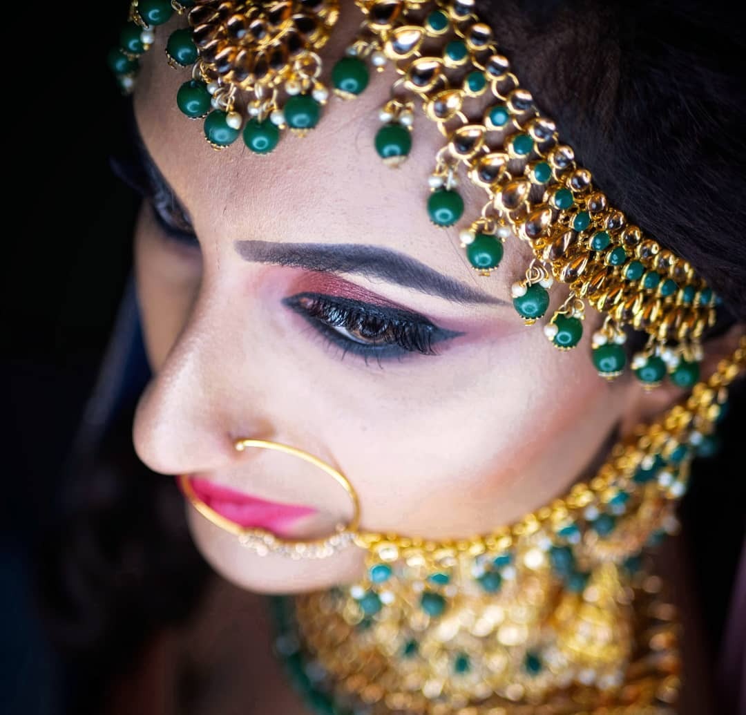 കിടിലൻ ഫോട്ടോഷൂട്ടുമായി ഡോ. ഷിനു ശ്യാമളൻ, ചിത്രങ്ങൾ കാണാം ...