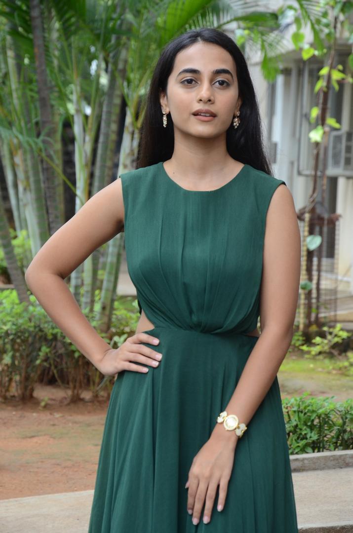 Aneesha Dama Photos: Find Latest HD Images, Pictures, Stills & Pics ...