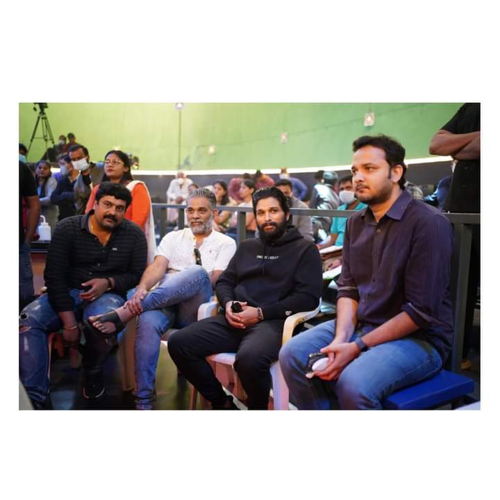 Ghani Telugu Movie: Pooja, Shooting Stills, Location Photos & First ...