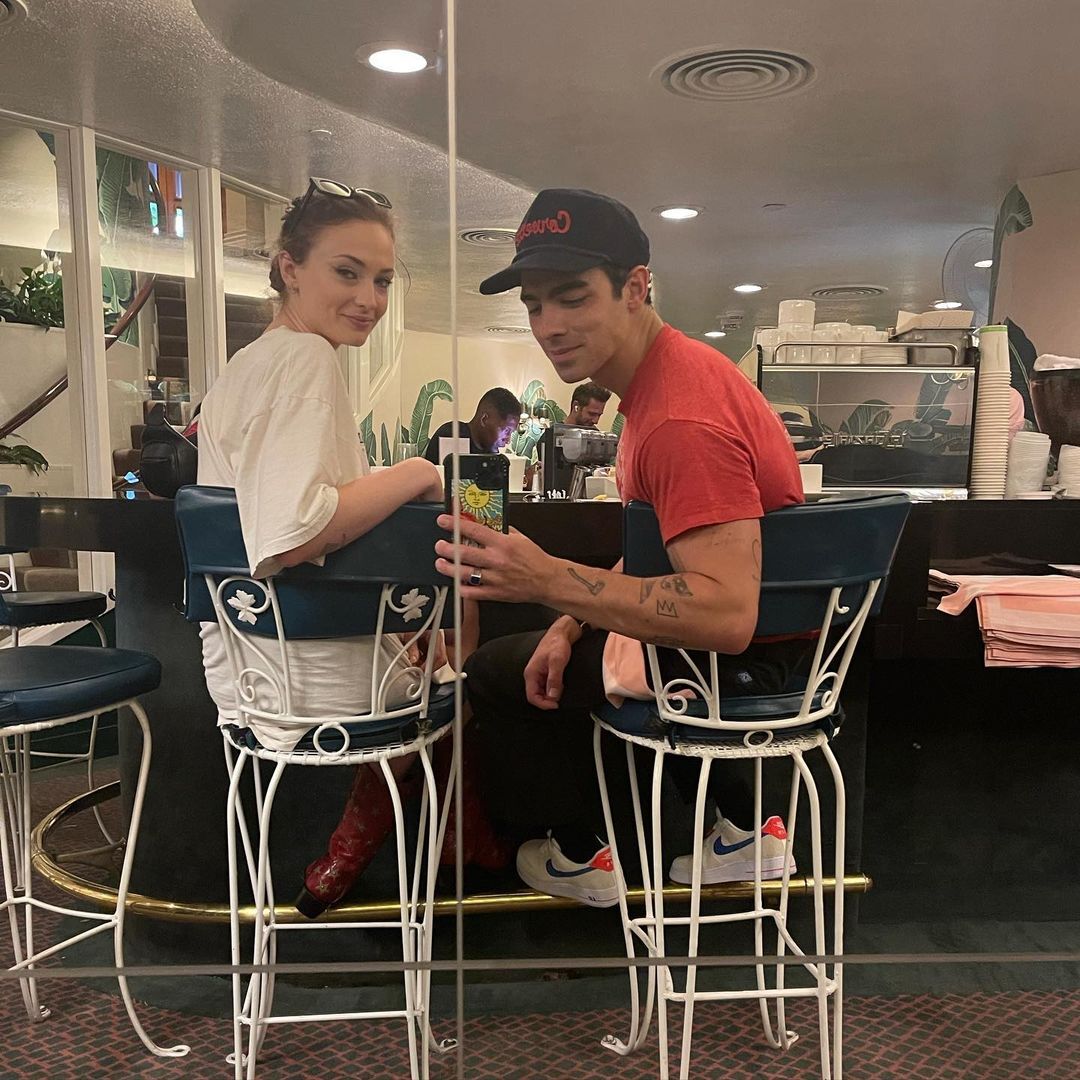 Never Seen Before Pics Of Joe Jonas - Filmibeat
