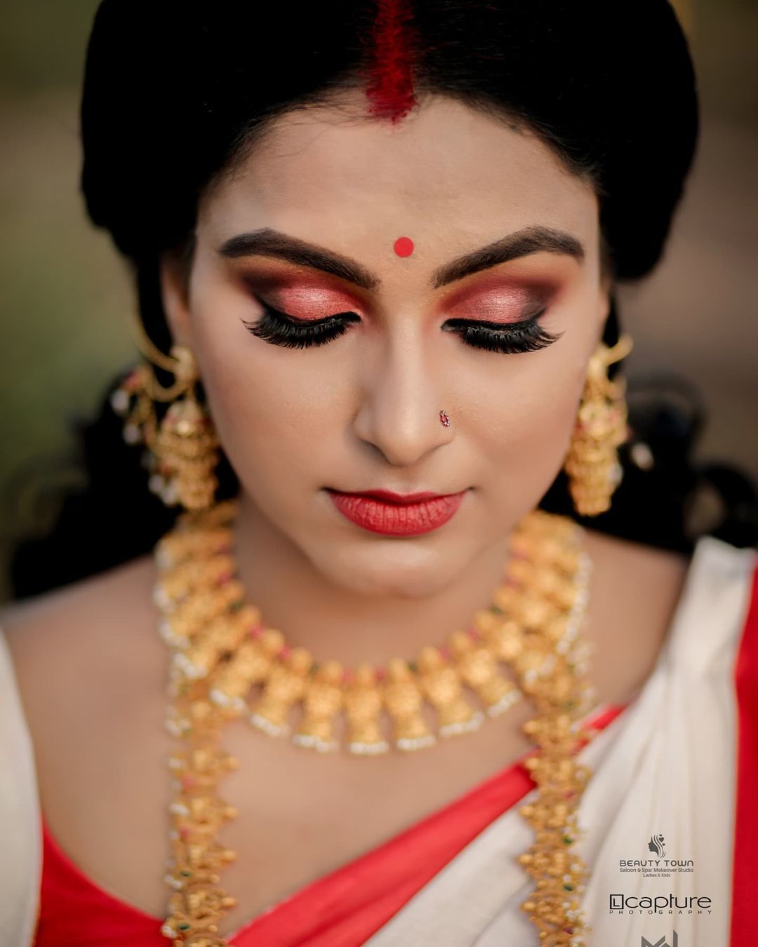 സ്റ്റാര്‍ മാജിക്ക് താരം റിനി രാജിന്‌റെ വൈറല്‍ ഫോട്ടോഷൂട്ട്, ചിത്രങ്ങള് ...