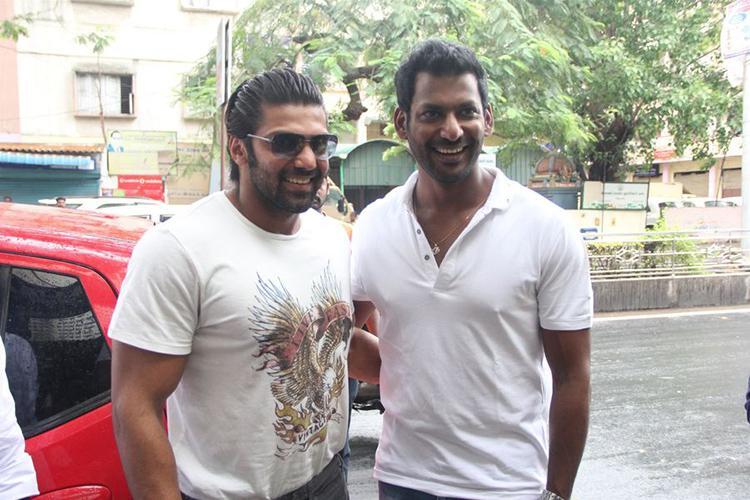 These Throwback Pictures Of Vishal With His Co-Stars Are Too Good To ...