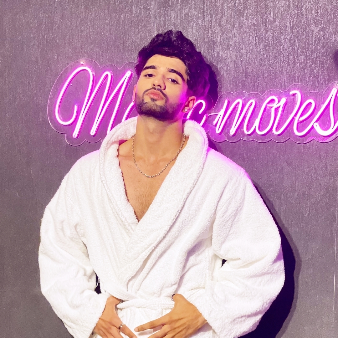 Zeeshan Khan Photos: Find Latest HD Images, Pictures, Stills & Pics ...