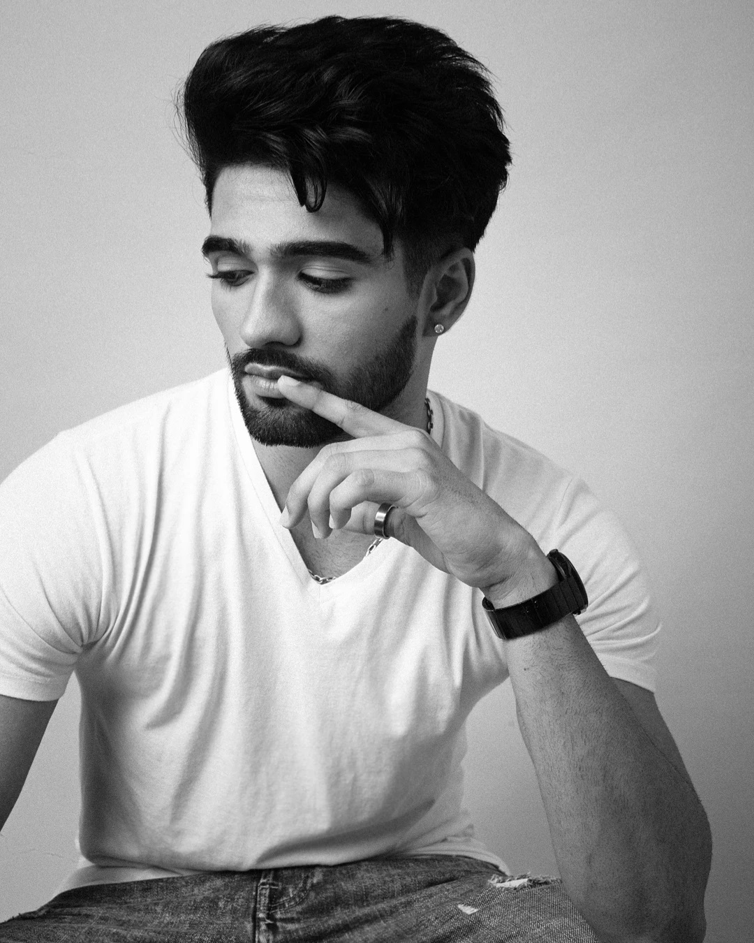 Zeeshan Khan Photos: Find Latest HD Images, Pictures, Stills & Pics ...