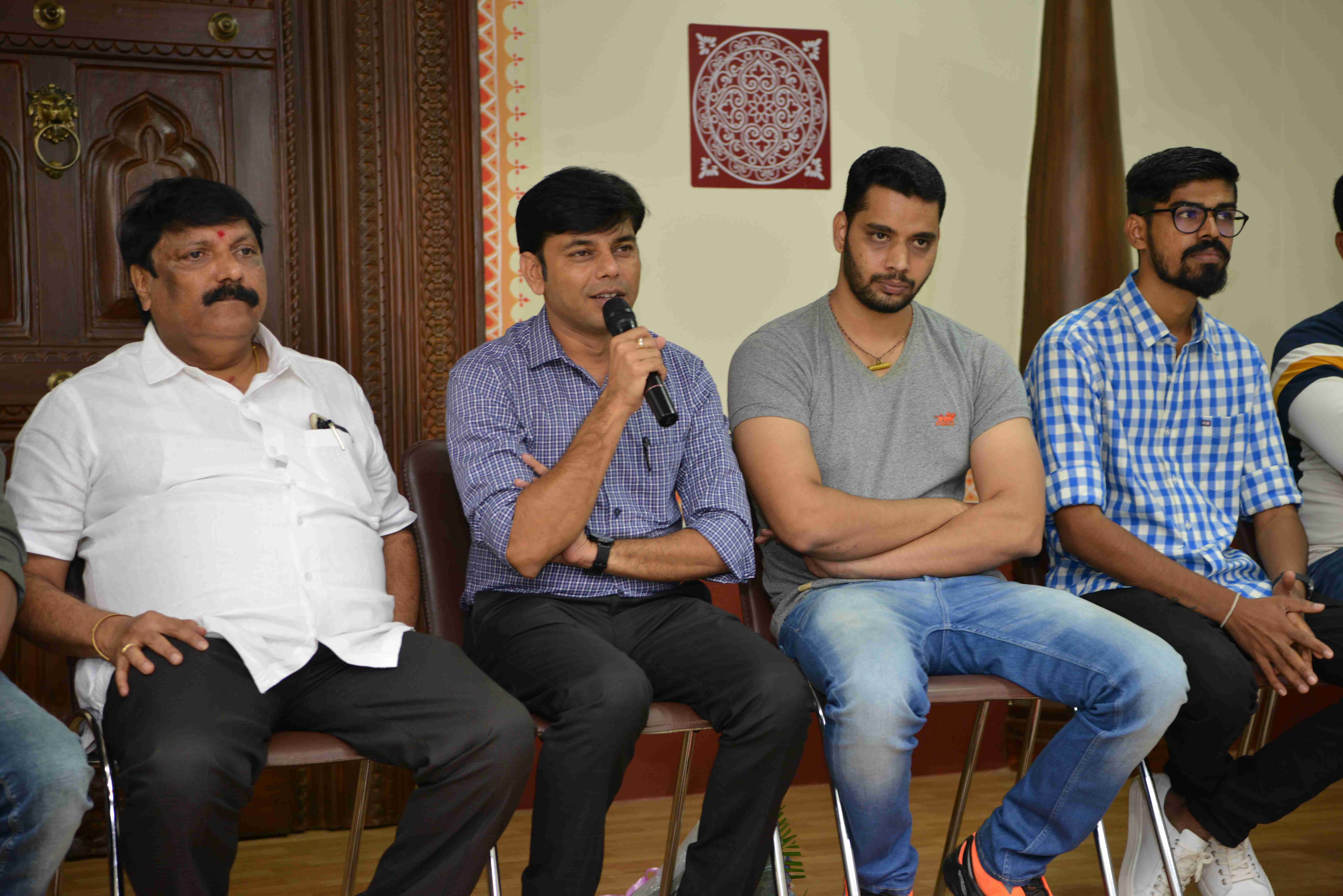 GROUFIE Film Success Meet - Filmibeat