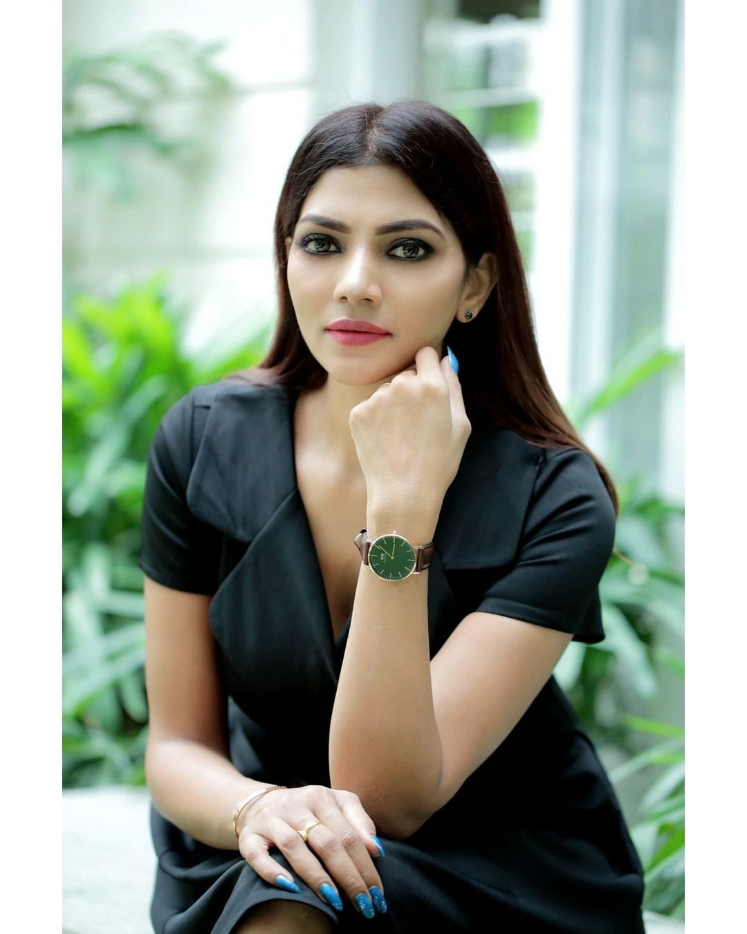 30+ Lahri Shari Photos: Find Latest HD Images, Pictures, Stills & Pics ...