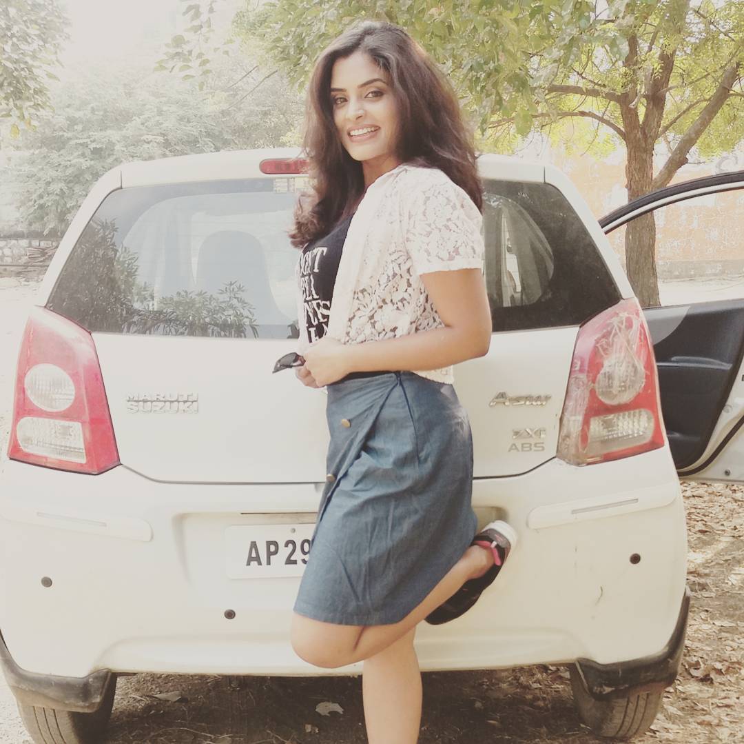Sarayu Roy Photos: Find Latest HD Images, Pictures, Stills & Pics ...