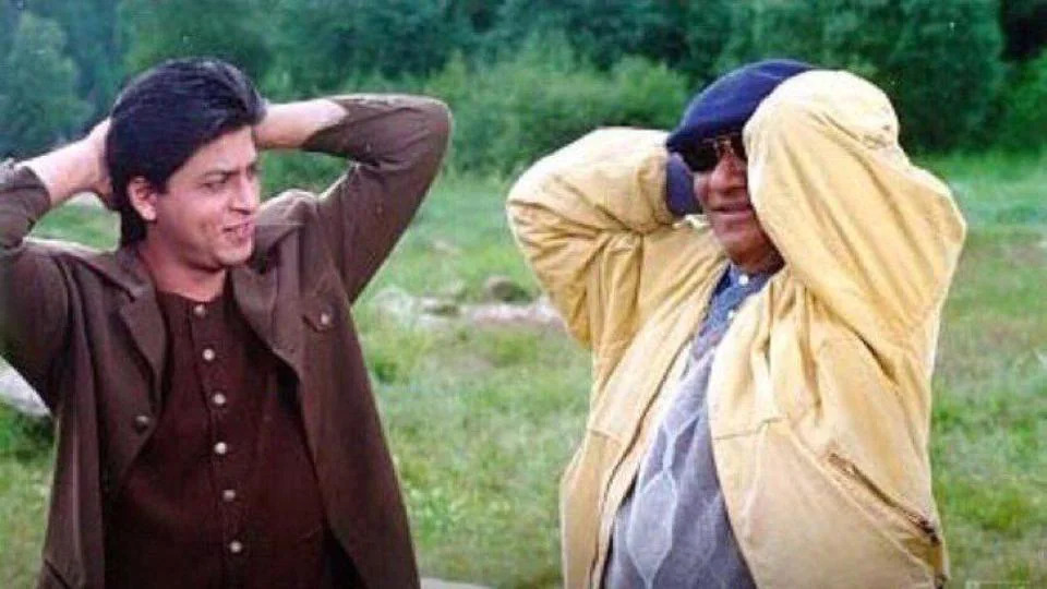 Shah Rukh Khan's Rare Pics With Yash Chopra - Filmibeat