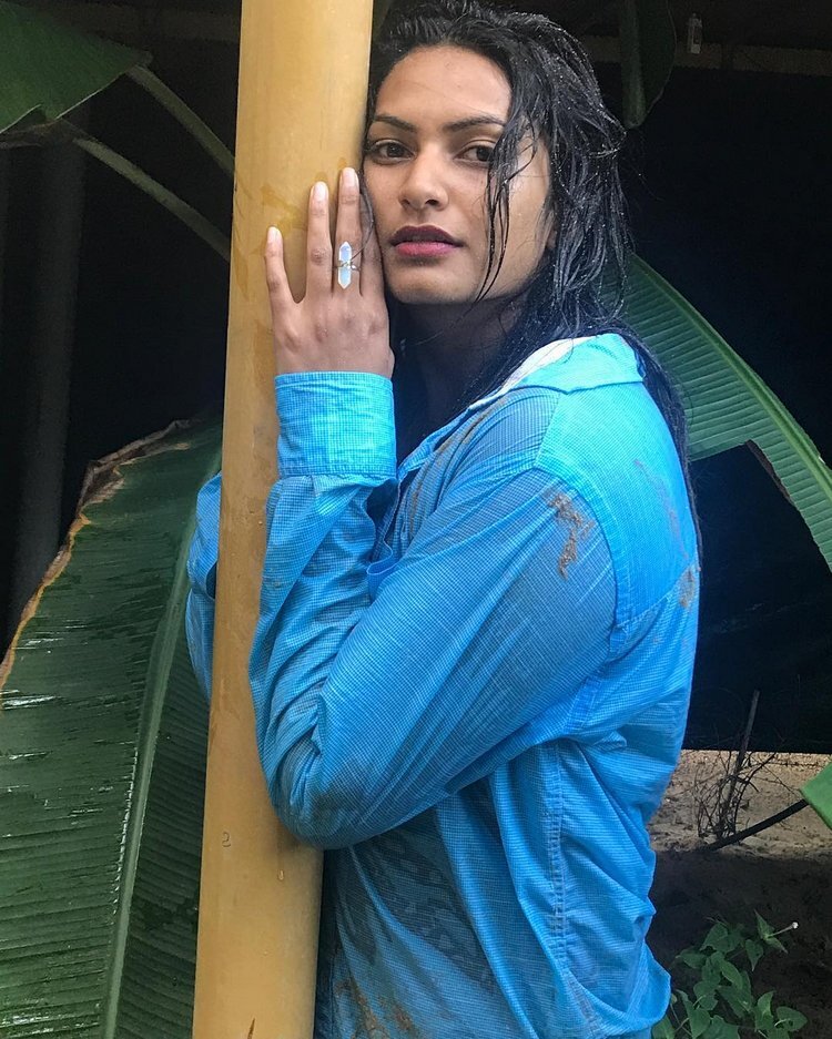 Unseen Pictures Of Bigg Boss Telugu 5 Contestant Swetaa Varma! - Filmibeat