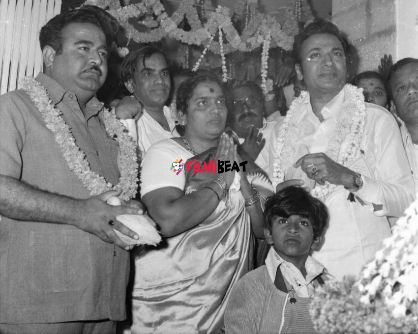 Puneeth Rajkumar Rare Photos Collection You Shouldn't Miss - Filmibeat