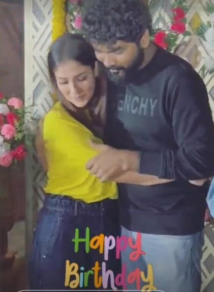 Nayanthara Birthday Celebration Pictures Out! Lady Superstar Parties With Samantha Ruth Prabh ...