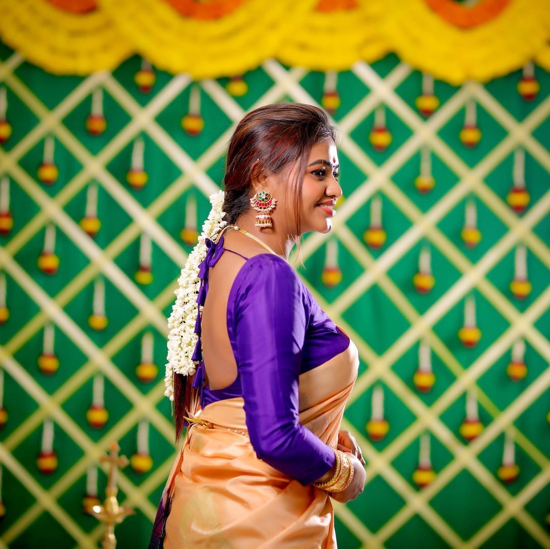 சேலையில் சும்மா கலக்கும் ஷாலு ஷம்மு.. சொக்கிப் போன ரசிகர்கள்! | Shalu ...