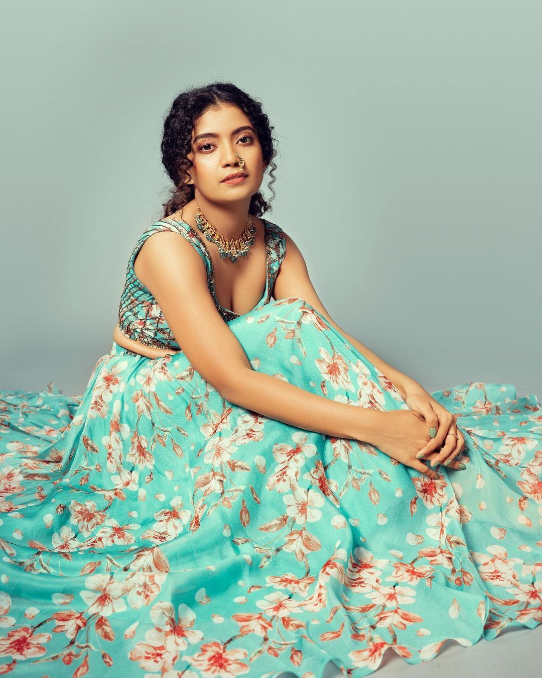 വ്യത്യസ്ത ലുക്കിൽ അന്ന ബെൻ, ചിത്രം കാണാം | Actress Anna Ben Looking Hot ...