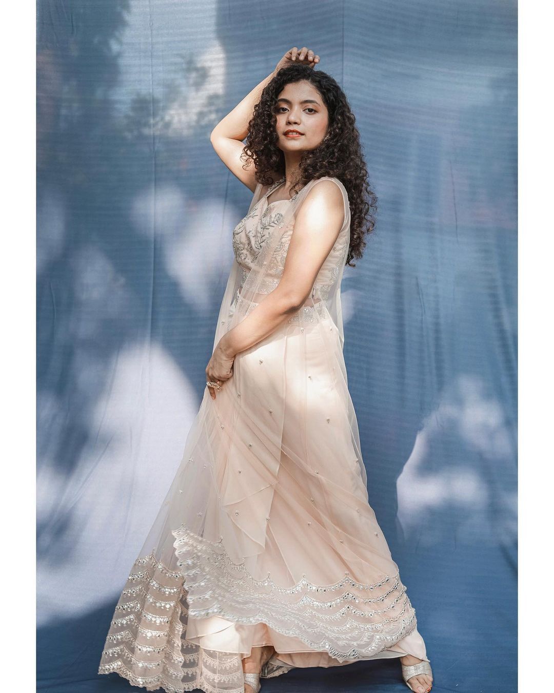 വ്യത്യസ്ത ലുക്കിൽ അന്ന ബെൻ, ചിത്രം കാണാം | Actress Anna Ben Looking Hot ...