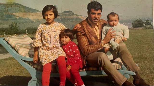 Dharmendra Birthday Special: These Rare Photos Of Bollywood's He-Man ...