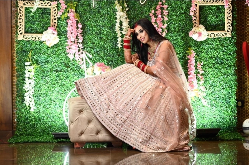 Paras Madaan And Soumita Das’ Wedding And Reception Pictures Are Just ...