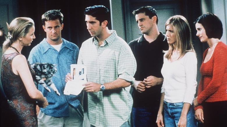 FRIENDS TV Series Behind The Scenes Pictures Featuring Chandler, Ross ...