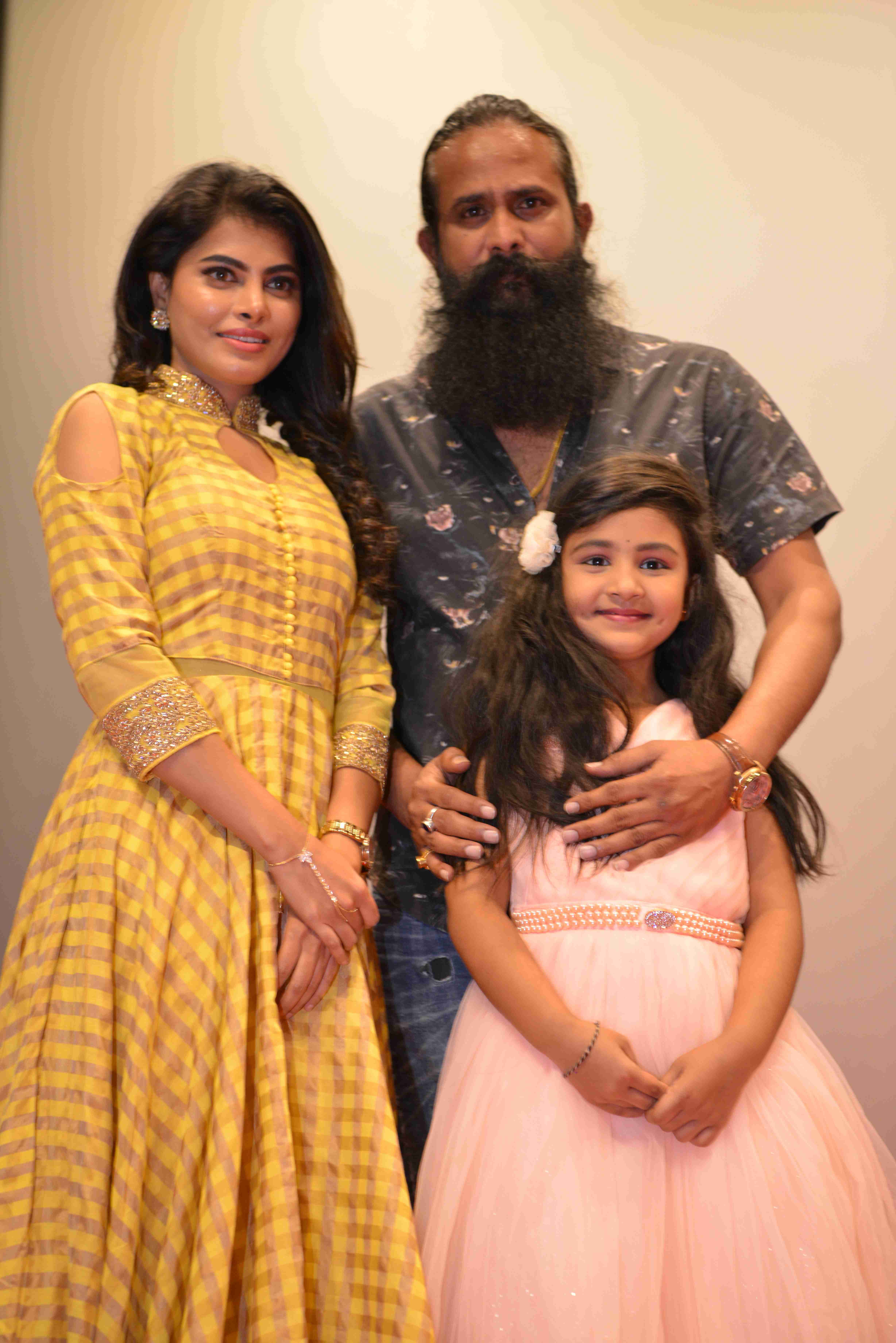 GOWLI Film Teaser Launch Press Meet - Filmibeat