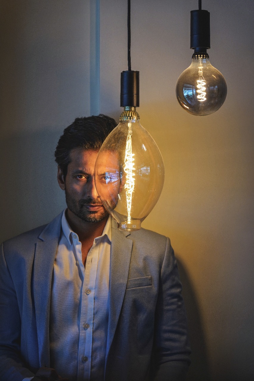 Indraneil Sengupta Looks Handsome In His Latest Photoshoot - Filmibeat