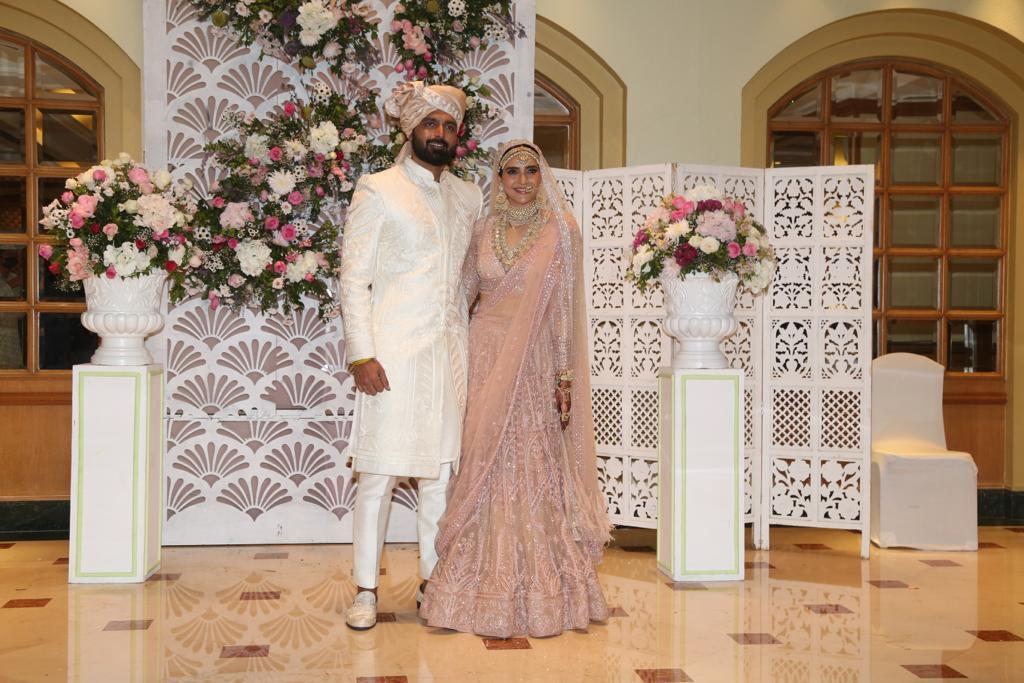 Karishma Tanna and Varun Bangera wedding photos - Filmibeat