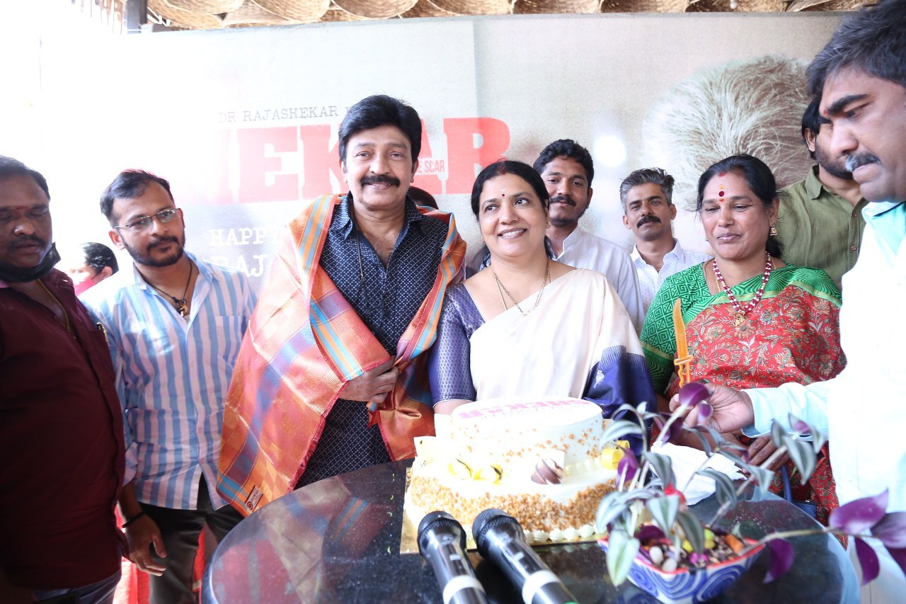 Rajasekhar Birthday Celebrations - Filmibeat