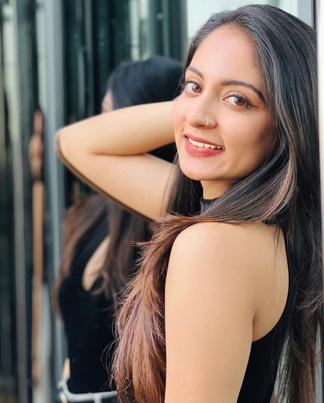 ಇಶಾನಿ ಕೃಷ್ಣ ಲುಕ್ಕಿಗೆ ಬೋಲ್ಡ್ ಆದ ನೋಡುಗರು | Actress Ishaani Krishna Looks Hot In Desert Pics ...