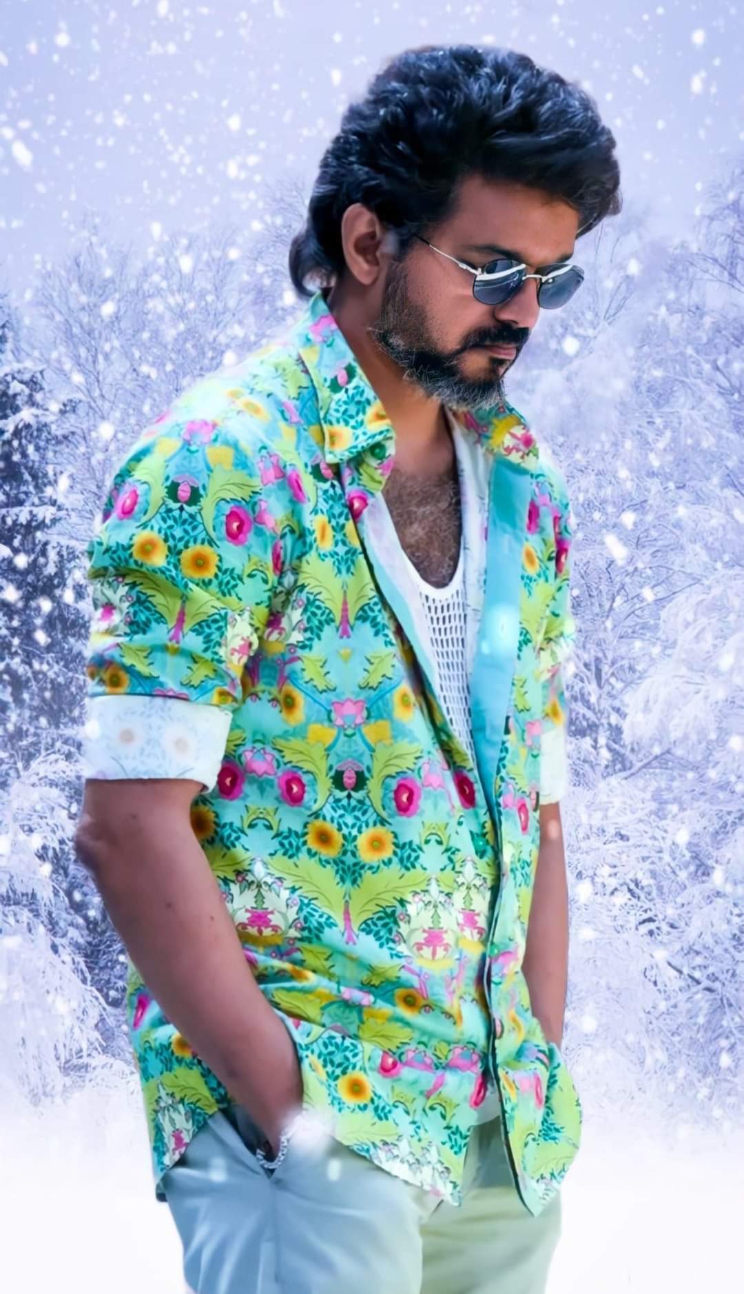 சட்டையில் ரத்த கறையுடன் விஜய்...மாஸான பீஸ்ட் விஜய் ஸ்டில்ஸ் | Actor ...