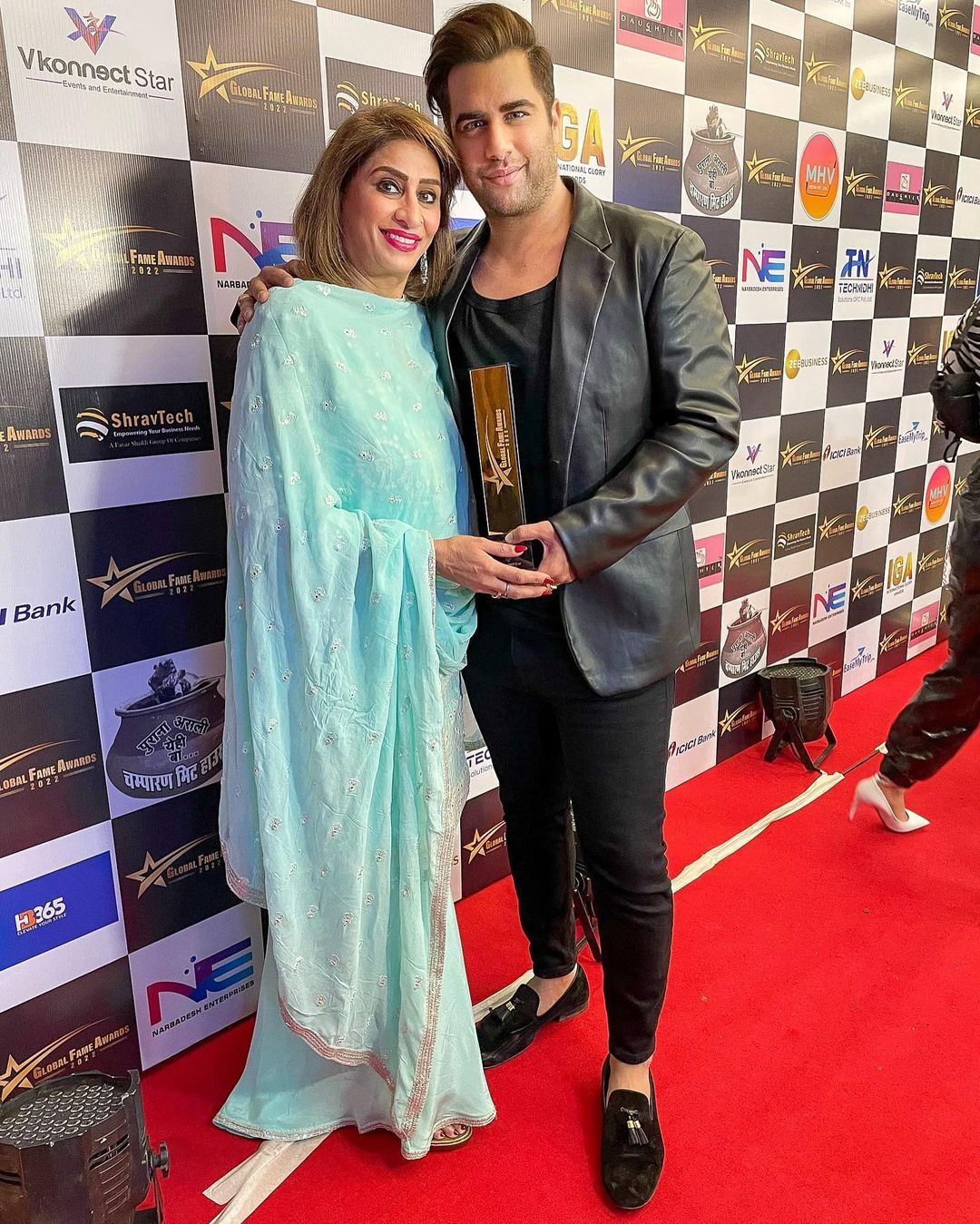 Global Fame Awards 2022 Winners List: Erica Fernandes, Rakhi Sawant ...