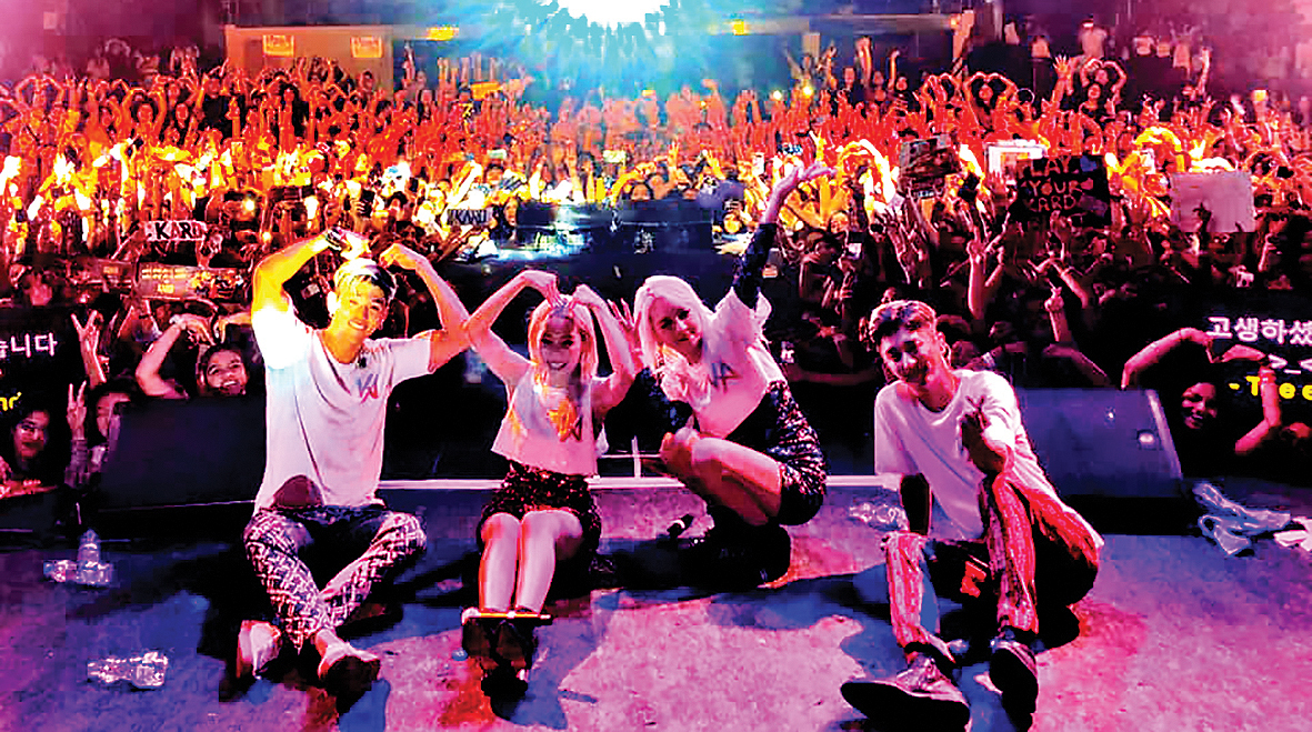 KPop Artists Who Performed In India And Met Desi Fans: KARD, IN2IT And ...