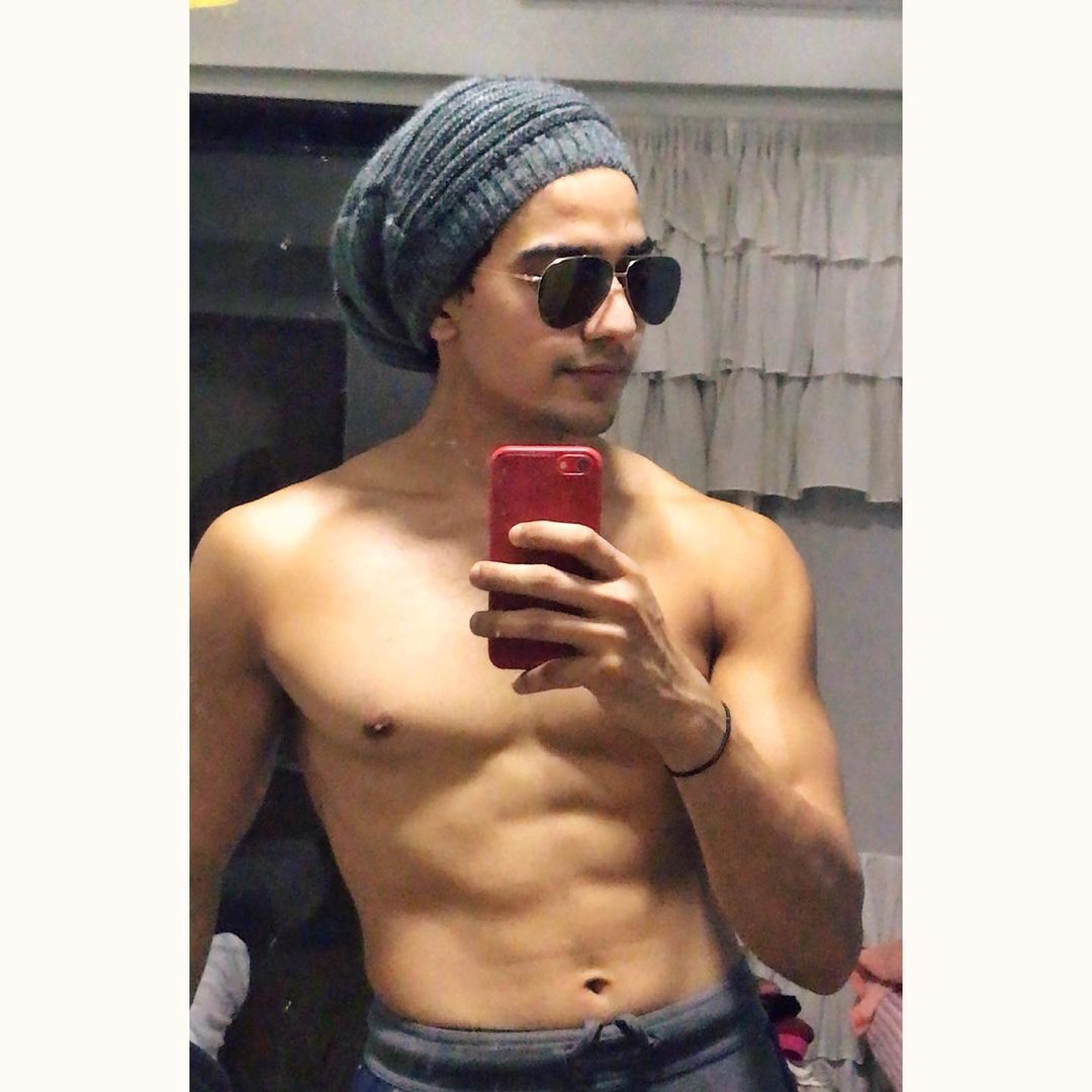 Meet Rohit Chandel, Who Is Set To Play Grown-Up Bajirao In Kashibai ...