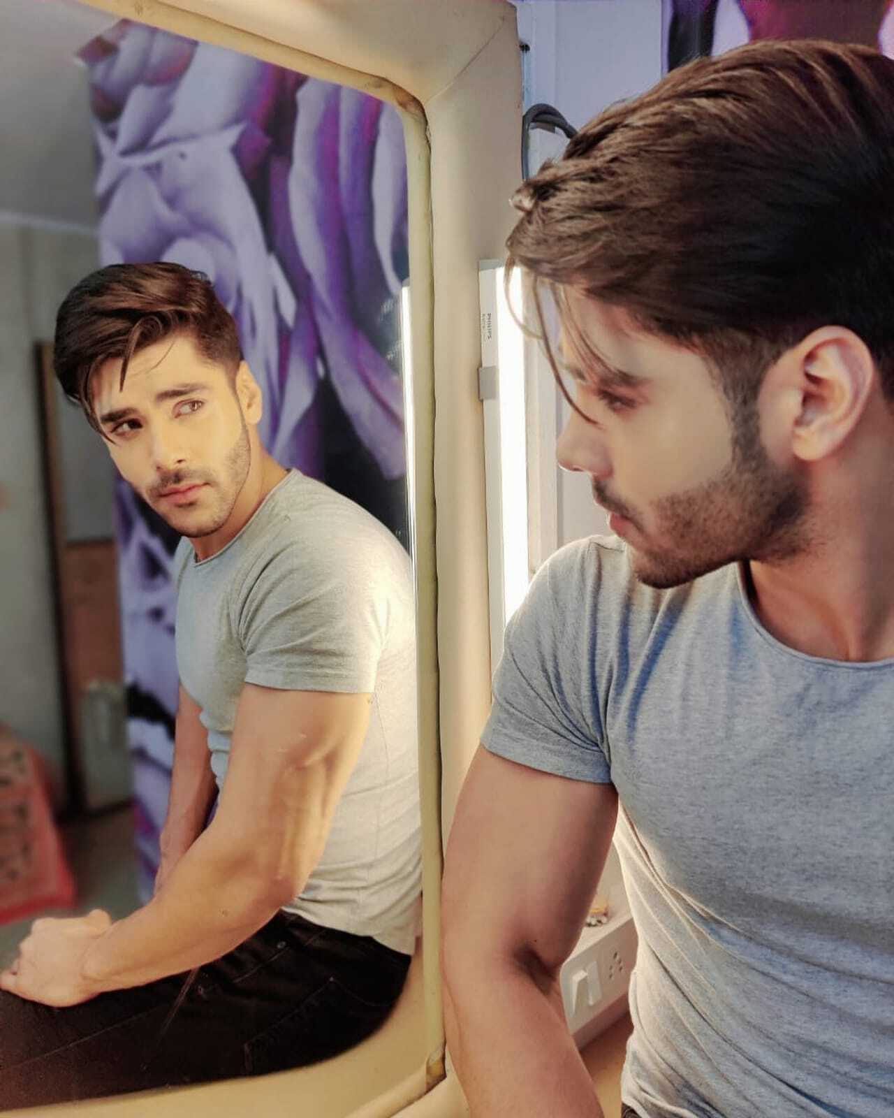 Naagin 6 Star Simba Nagpal's Ripped Physique Will Make You Go Green ...