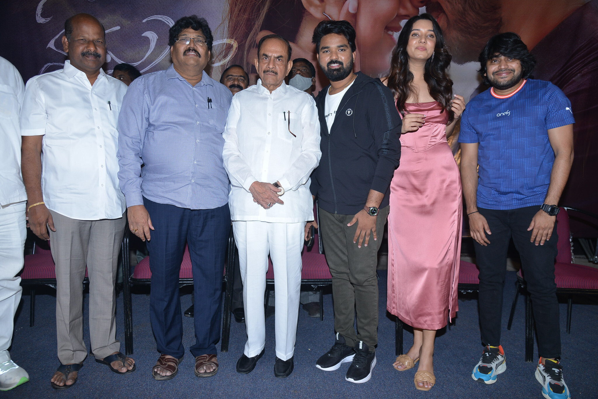 Sada Nannu Nadipe Movie Trailer Launch - Filmibeat
