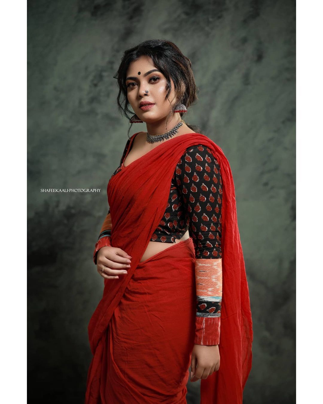 ഭർത്താവിനൊപ്പം സന്തുഷ്ടയായി മൃദുല വിജയ്, ഗർഭകാലം ആസ്വദിച്ച് നടി ...