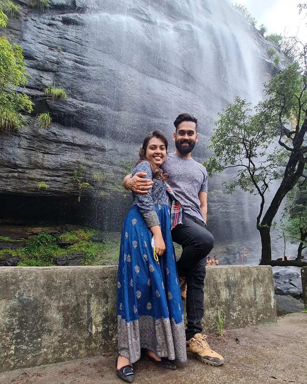 ഭർത്താവിനൊപ്പം സന്തുഷ്ടയായി മൃദുല വിജയ്, ഗർഭകാലം ആസ്വദിച്ച് നടി ...