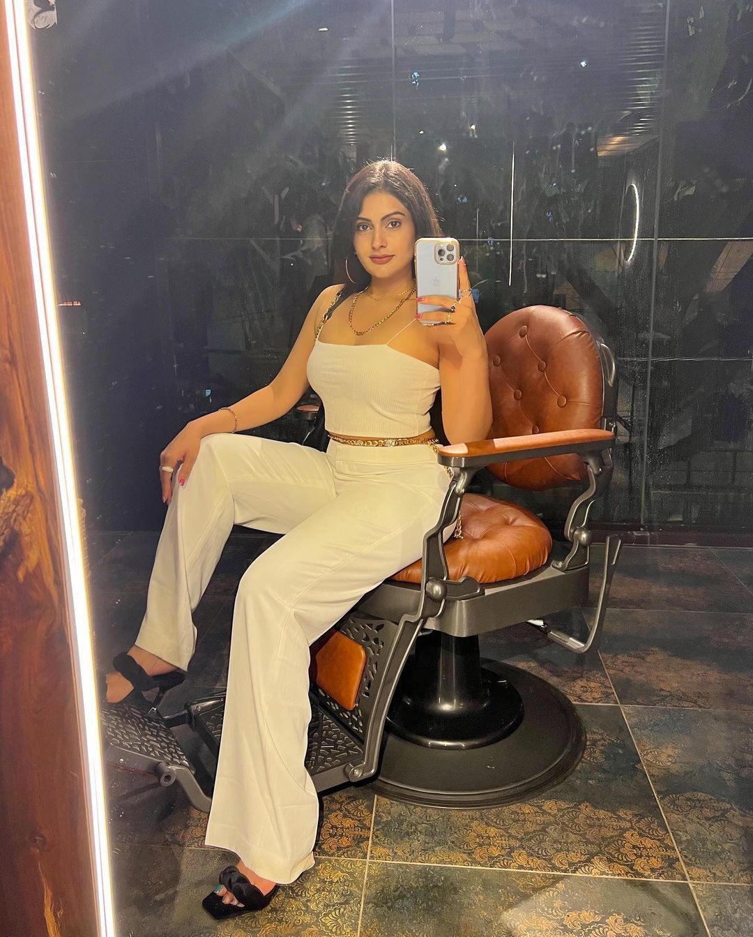 സ്റ്റൈലീഷ് ലുക്കില്‍ ഷാനു സുരേഷ്, ചിത്രങ്ങൾ കാണാം | Actress-Model Shanu ...