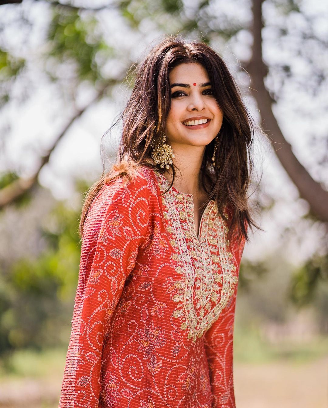 40+ Aishwarya Sharma Photos: Find Latest HD Images, Pictures, Stills ...