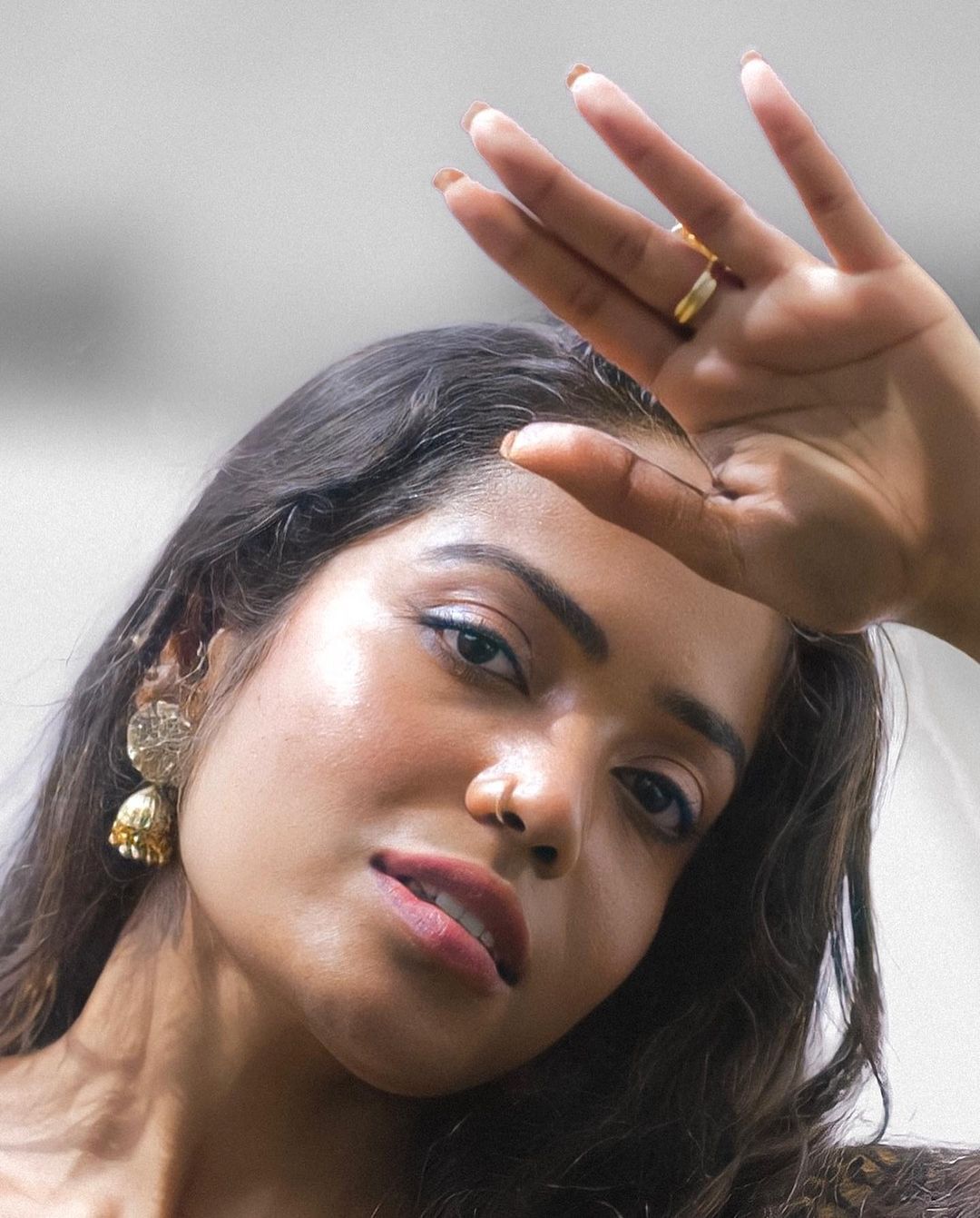 ഗ്ലാമറസ് ലുക്കില്‍ ബിഗ് ബോസ് താരം നിമിഷ, ഫോട്ടോഷൂട്ട് കാണാം | Bigg Boss ...
