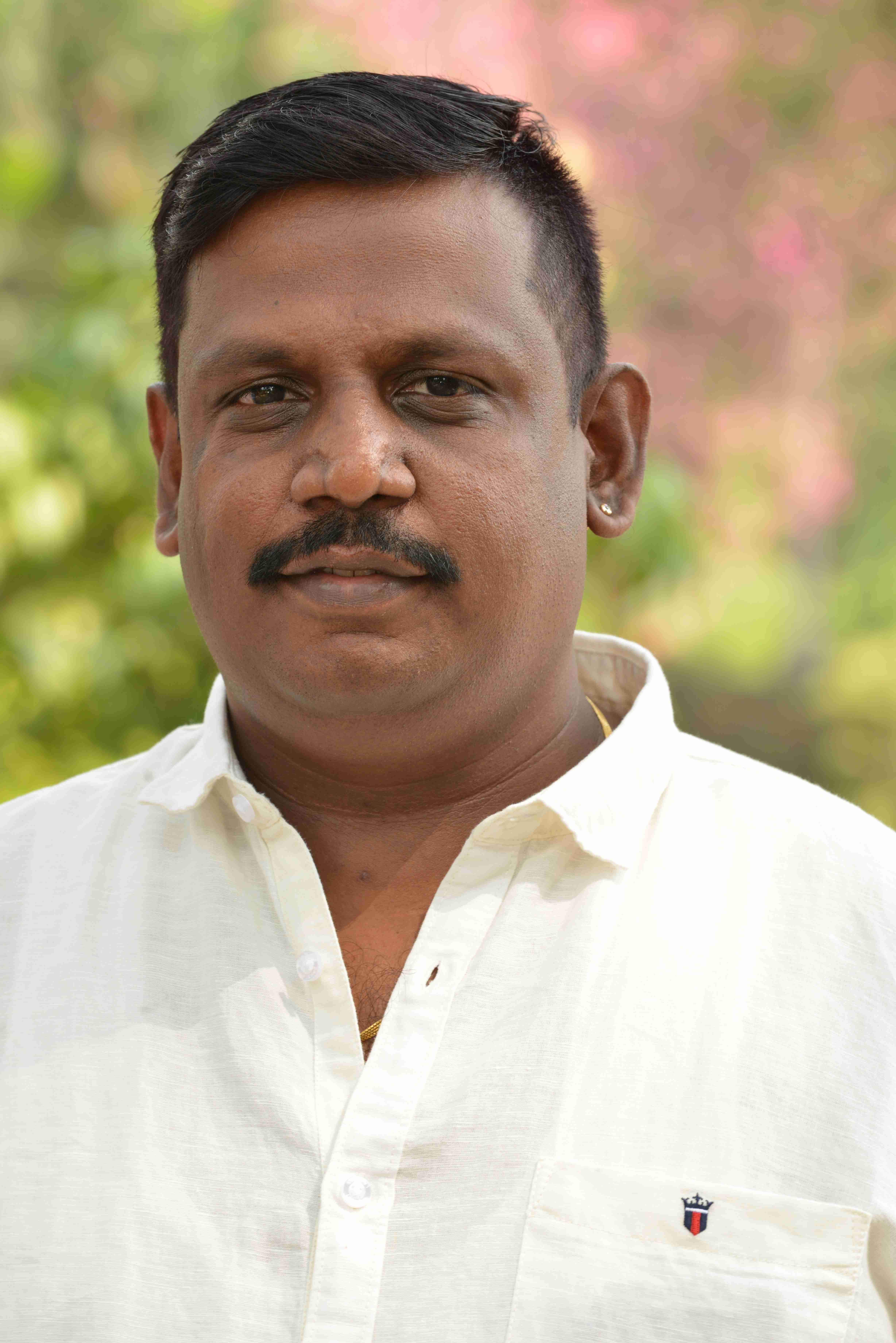 Bond Ravi Film Pooja Press Meet - Filmibeat