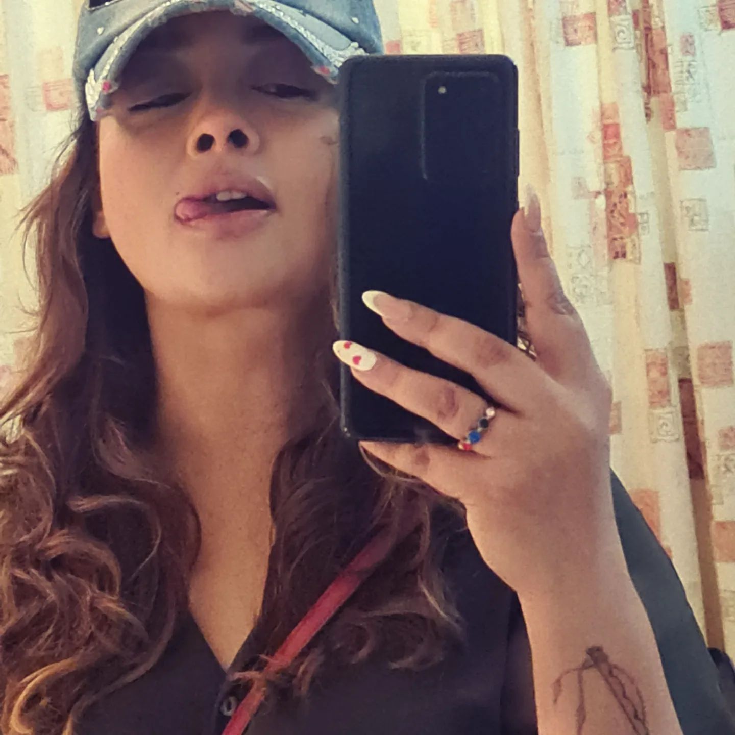 அம்மாடியோ...என்னா கிளாமர்...சும்மா நச்சுனு போஸ் கொடுத்த கிரண்! | Kiran ...