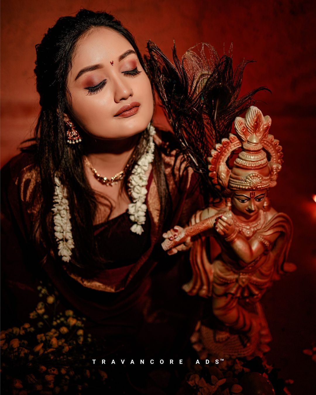 നാടന്‍ ലുക്കില്‍ സുന്ദരിയായി കുടുംബവിളക്കിലെ ശീതള്‍, പുതിയ ചിത്രങ്ങ ...