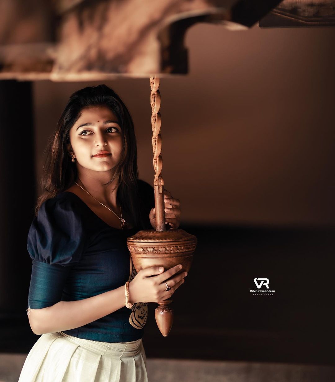 തനി നാടന്‍ ലുക്കില്‍ അഷിക; പുത്തന്‍ ചിത്രങ്ങളിതാ | Social Media Star ...