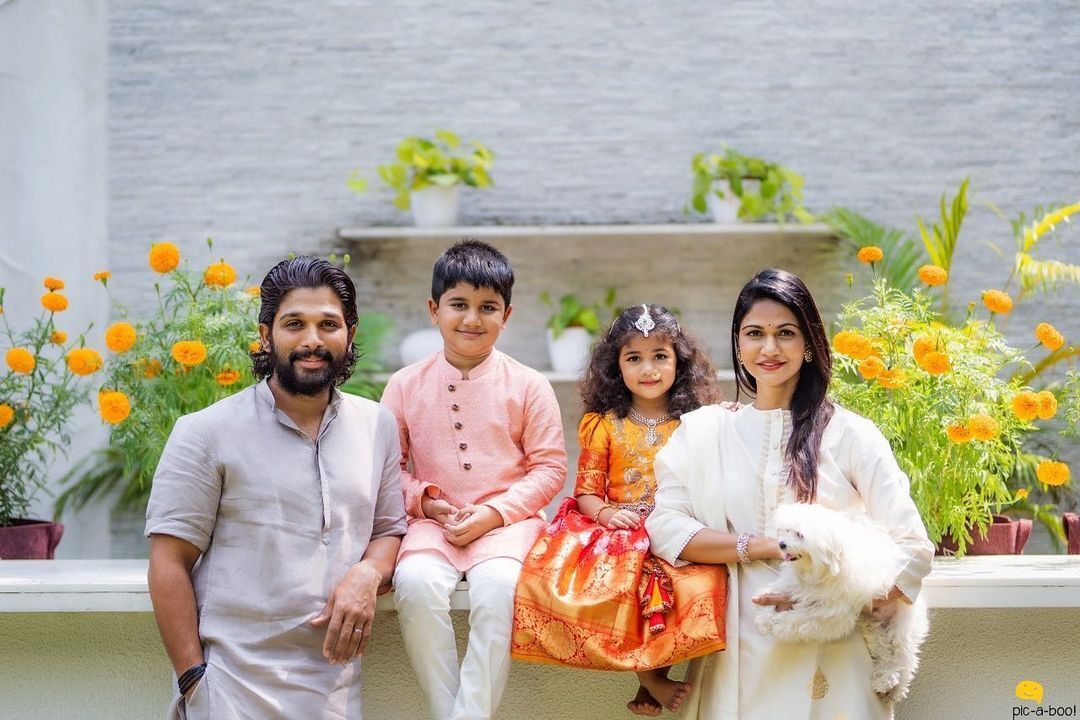 ಪುಷ್ಪ ಹೀರೊ ಅಲ್ಲು ಅರ್ಜುನ್ ಫ್ಯಾಮಿಲಿ ಫೋಟೊಗಳು | Tollywood Actor Allu Arjun ...