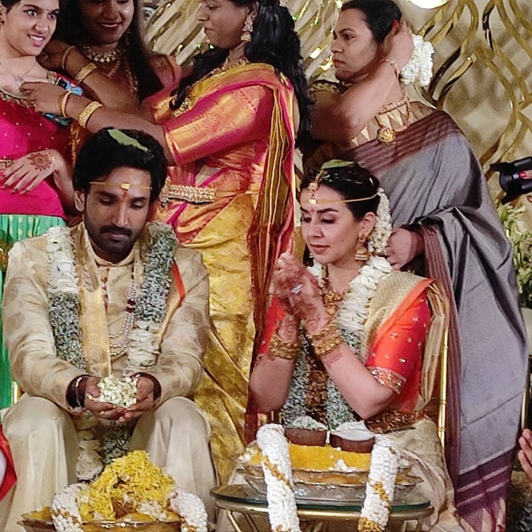 Actor Aadhi Pinisetty and Nikki Galrani Marriage Photos - Filmibeat