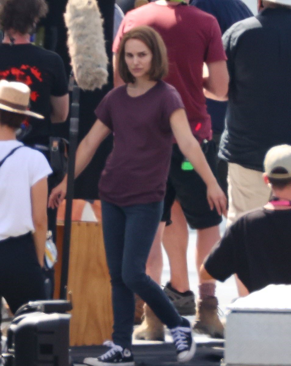 Natalie Portman's Muscular Look Out From Thor 4 - Filmibeat