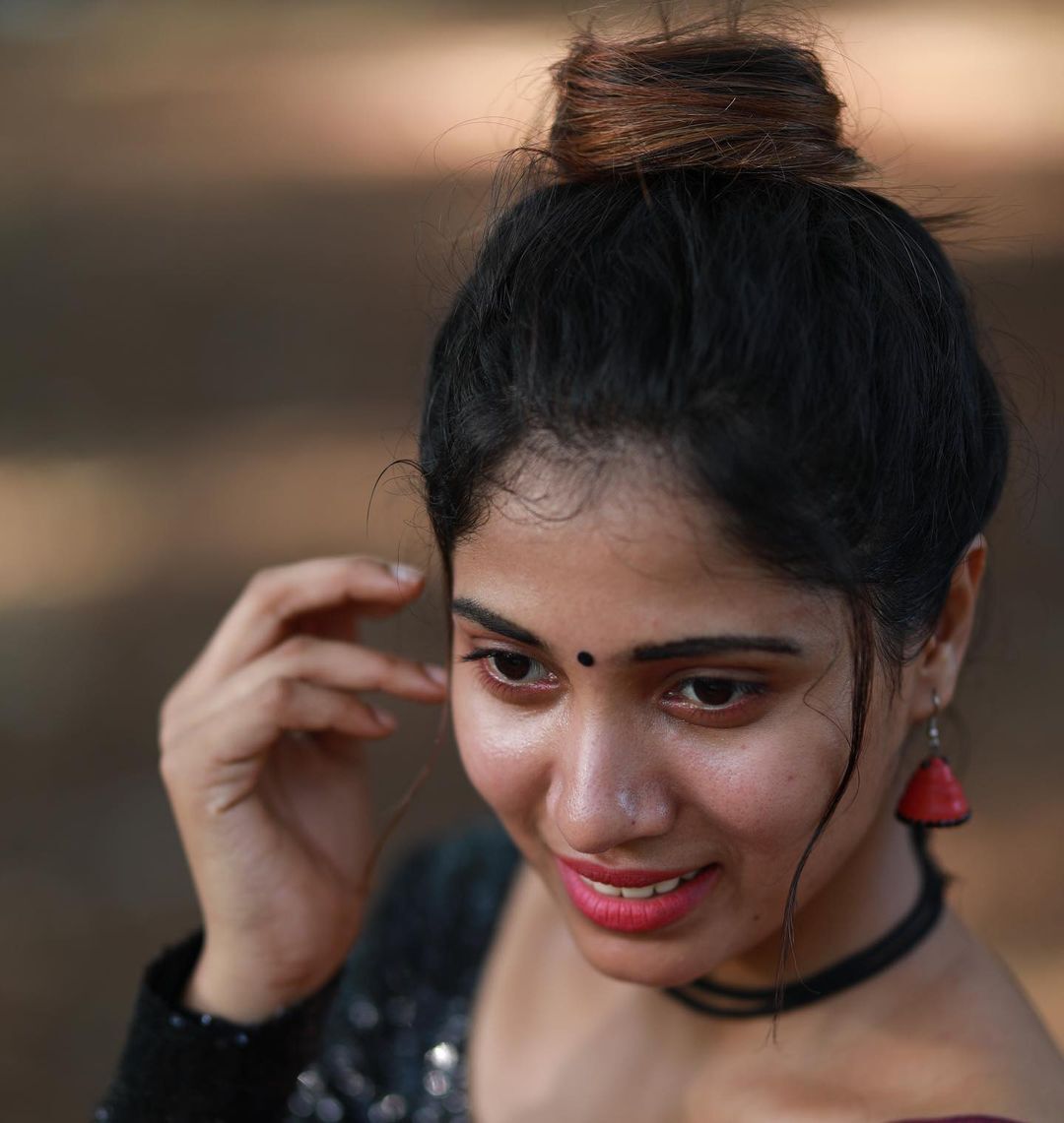 20+ Sahar Krishnan Photos: Find Latest HD Images, Pictures, Stills ...